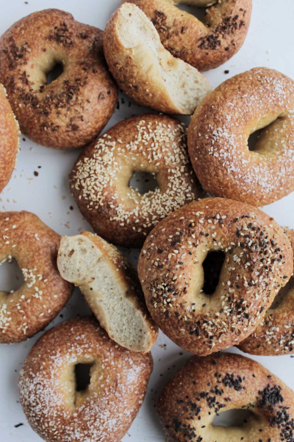 How To Store Bagels (The Correct Way) - Homebody Eats