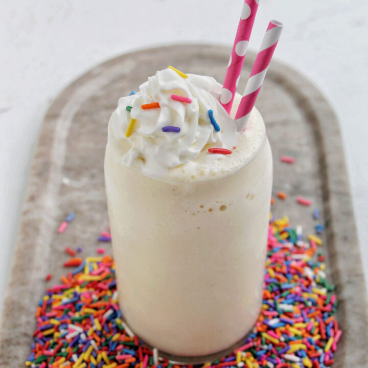Easy Vanilla Milkshake (4 Ingredients) - Homebody Eats