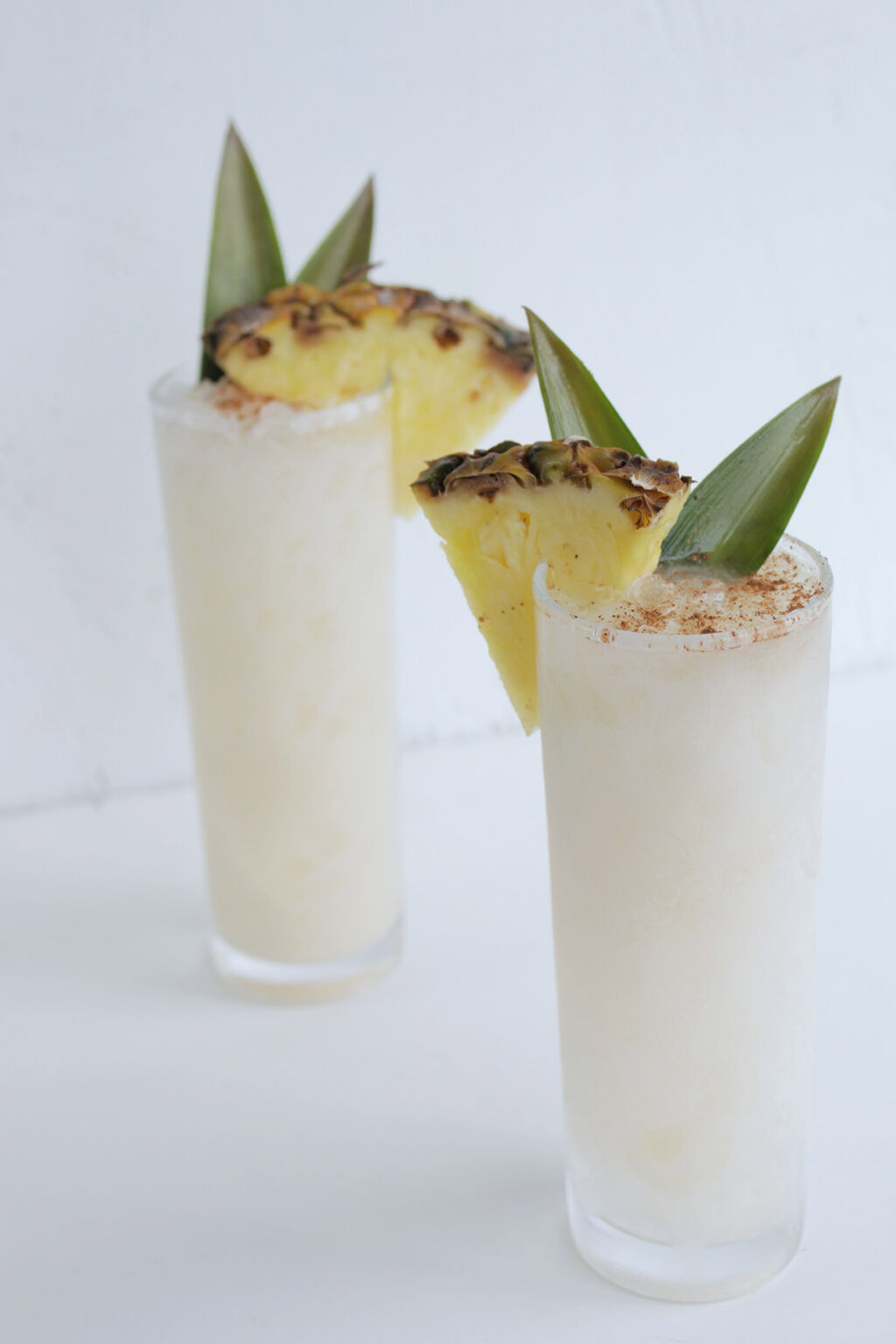 15 Creative Cocktail Garnish Ideas to Nail the Presentation of Your ...