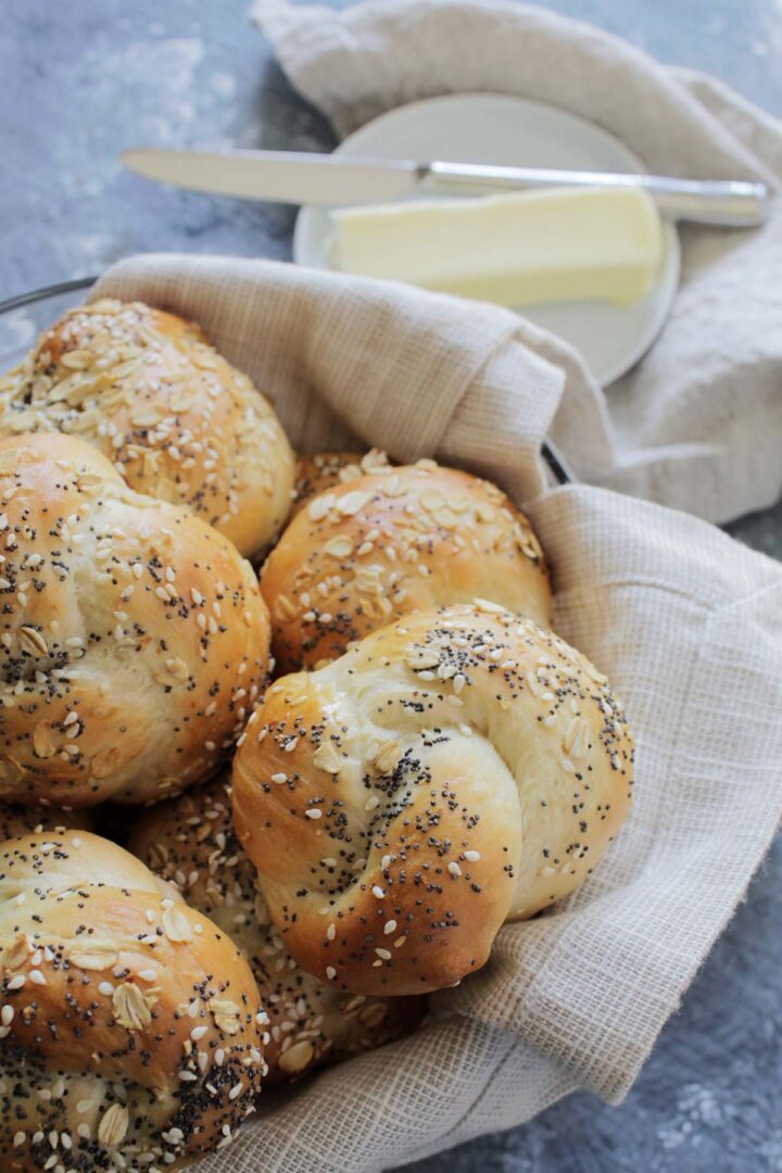 Knotted Challah Rolls - Homebody Eats