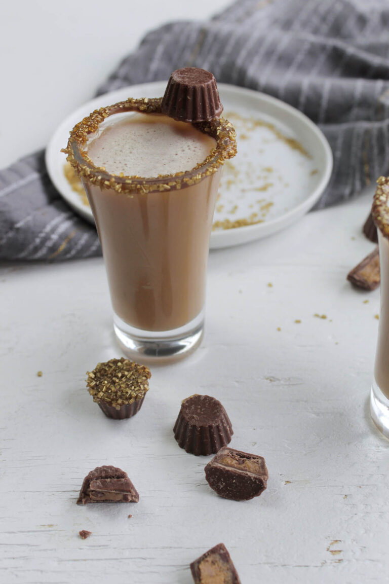 3 Ingredient Skrewball Whiskey Peanut Butter Cup Shots - Homebody Eats