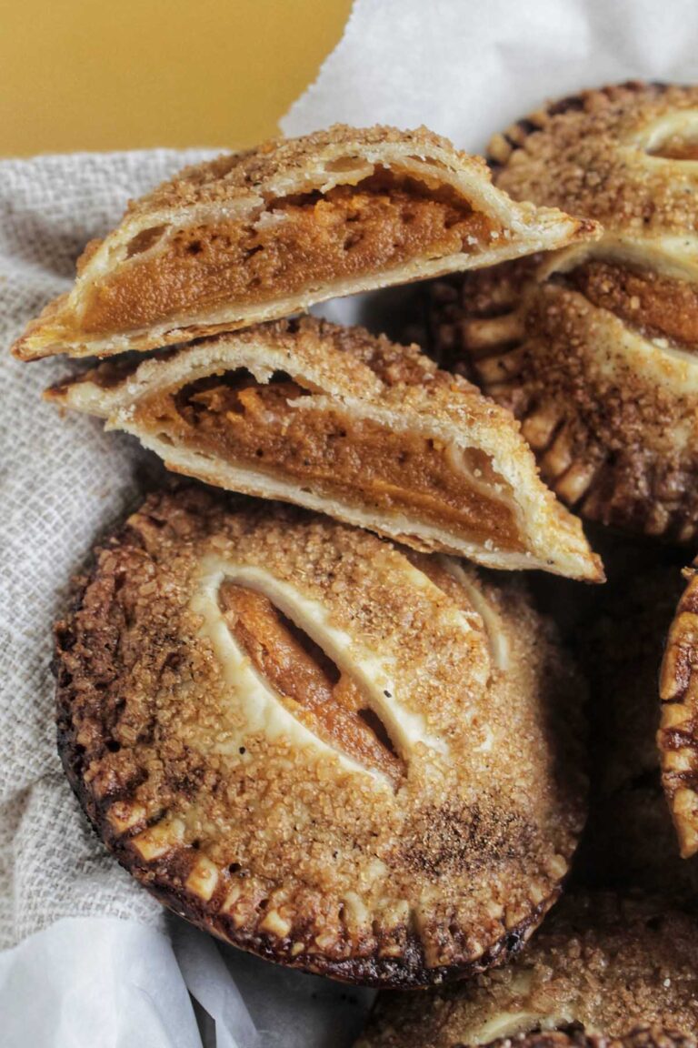 Mini Sweet Potato Pocket Pies With Premade Pie Crust - Homebody Eats