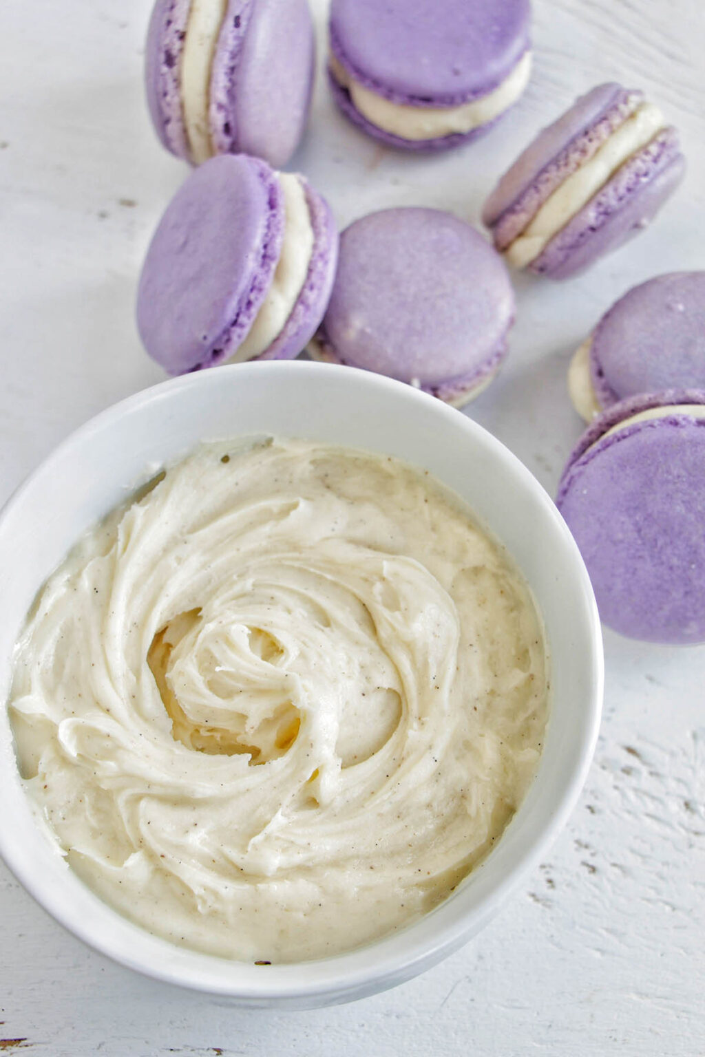 Vanilla Macaron Buttercream Filling (5 Ingredients) - Homebody Eats