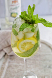 Italian Hugo Spritz (5 Ingredients) - Homebody Eats