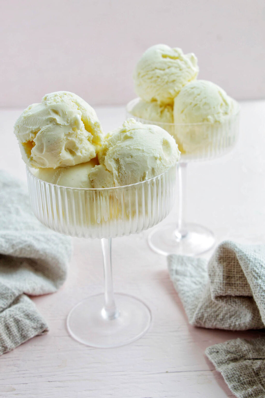 Dreamy French Vanilla Cream: Easy Recipe