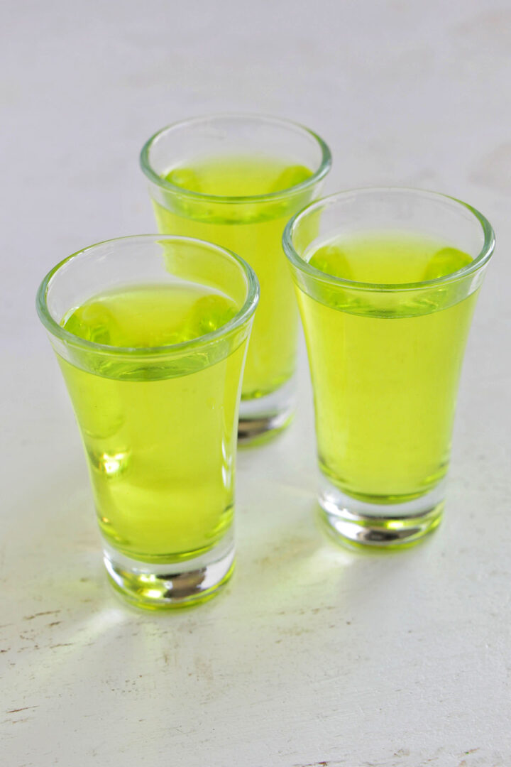 20+ Green Shots and Shooter Recipes - Homebody Eats