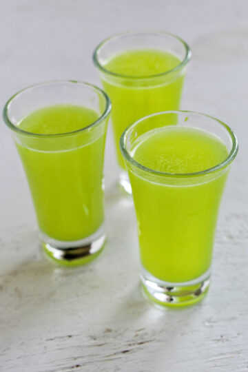 20+ Green Shots and Shooter Recipes - Homebody Eats