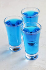 20+ Blue Shots and Shooter Recipes - Homebody Eats