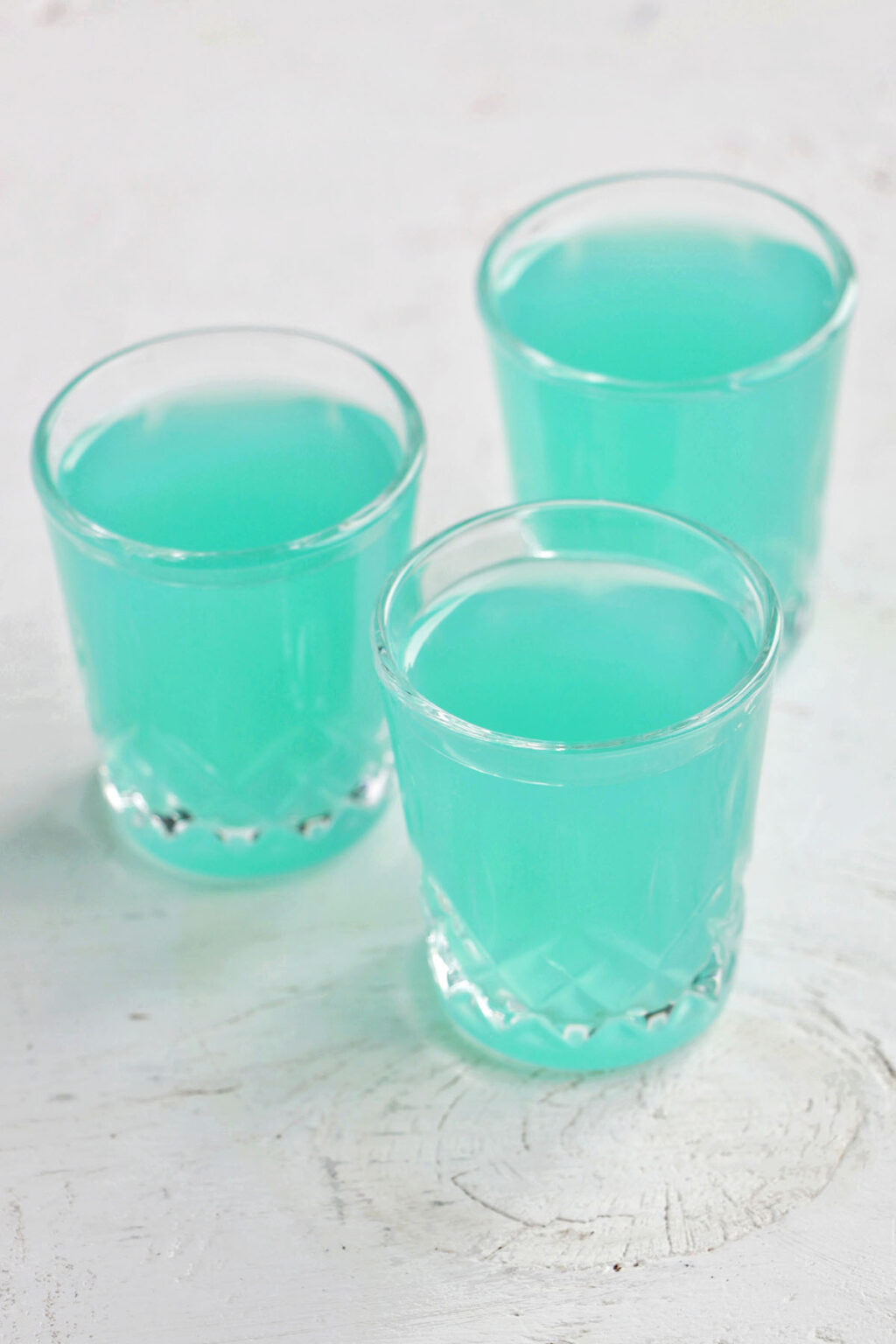20+ Blue Shots and Shooter Recipes - Homebody Eats