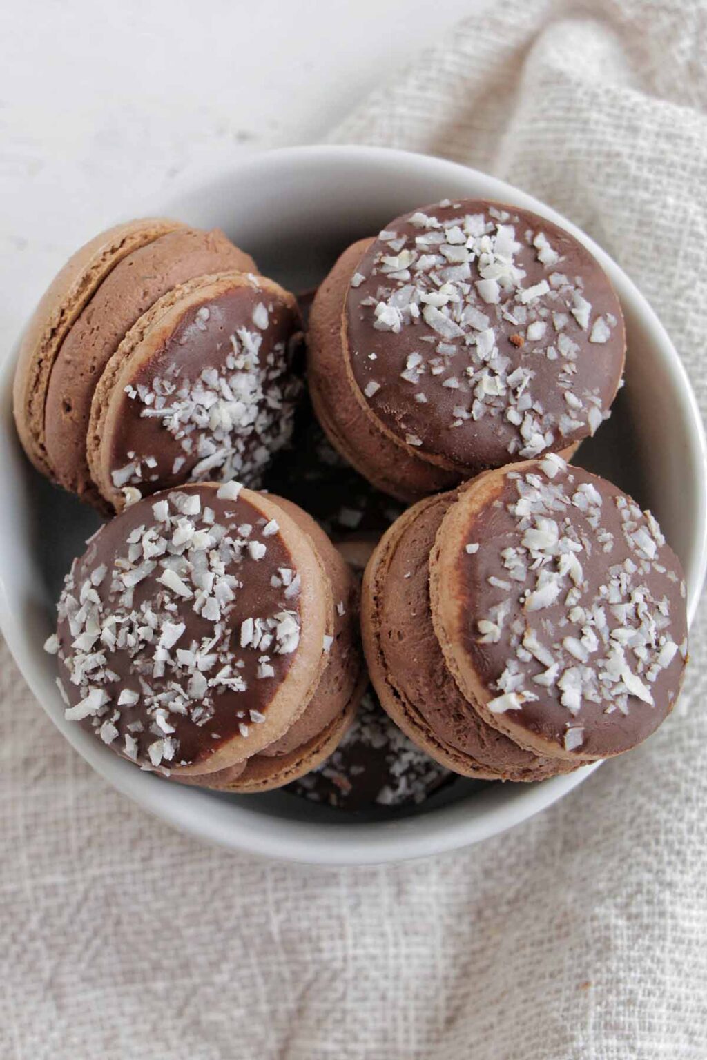 17 Chocolate Macaron Filling Ideas - Homebody Eats