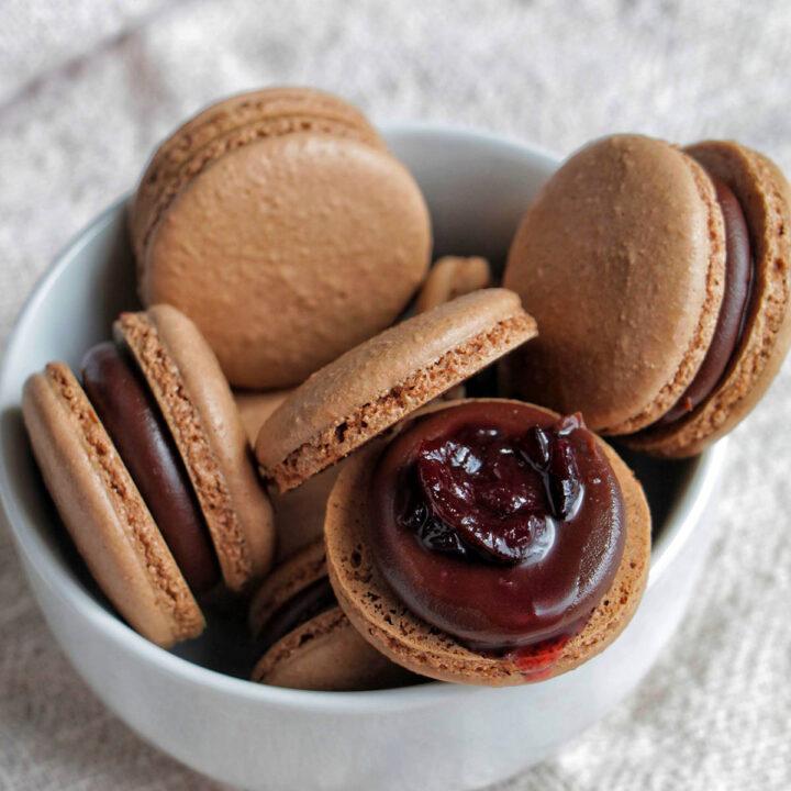 Shaped Macarons (& Free Piping Templates) - Homebody Eats