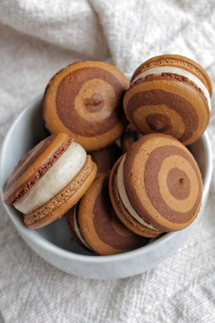 25+ Mother's Day Macarons - Homebody Eats